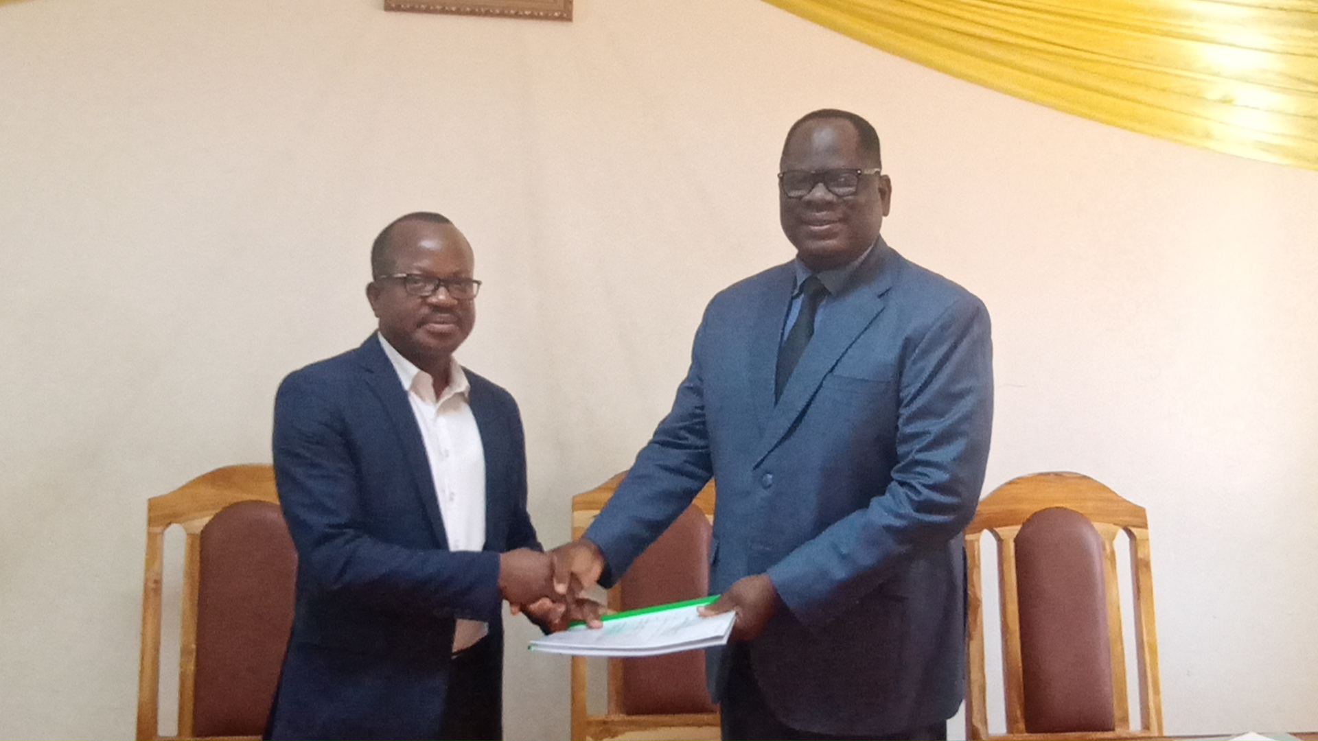 Cérémonie de passation de service : Un nouveau départ pour la Direction des Affaires Financières ...